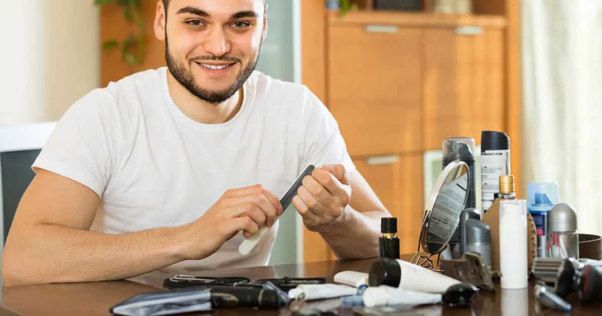 6 Steps For How to Do a Manicure At Home Without Tools Easily