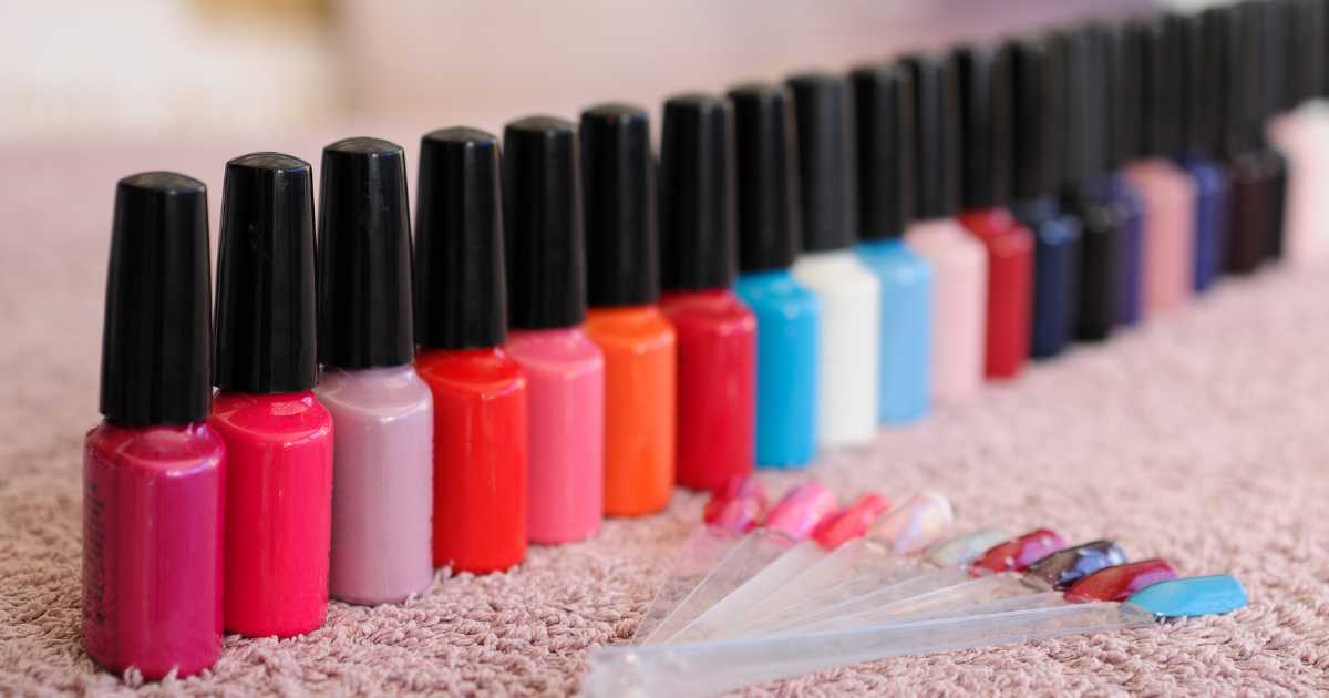 How to Remove Shellac Nail Polish the Easy Way